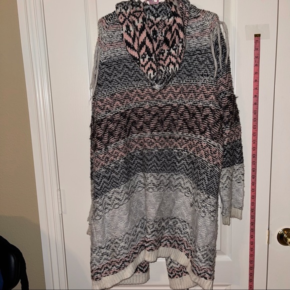 Jessica Simpson | Sweaters | Jessica Simpson Sweater Long Medium | Poshmark